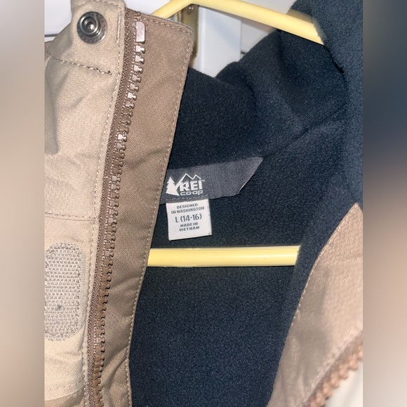 REI | Jackets & Coats | Rei Coop Kids Brown Insulated Winter Coat Snow ...
